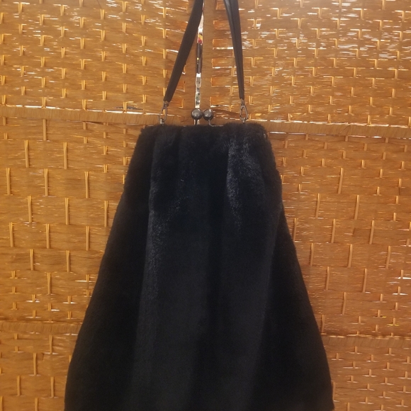 Le Daf | Bags | Le Daf Unique Stylist Fur Handbags | Poshmark
